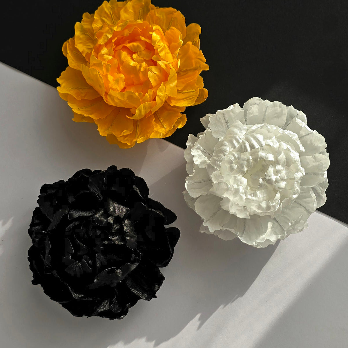 "Petit Peony" BROOCH – Kayola